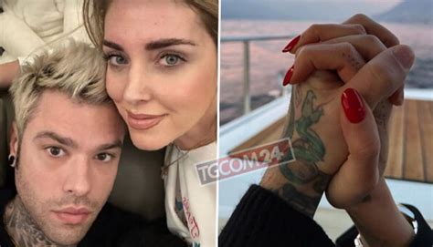 Fotogallery Chiara Ferragni E Fedez Tornano A Posare Insieme Sui Social