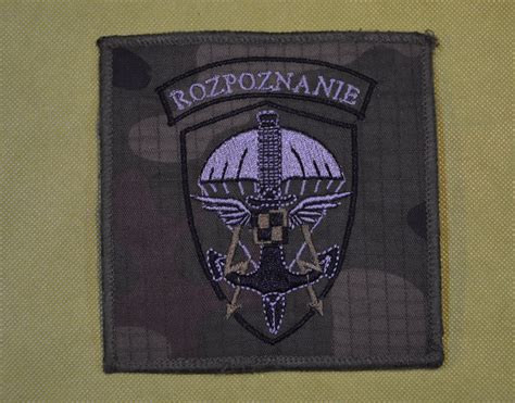 Oznaka Rozpoznanie Na Mundur W Mundur W Myvimu