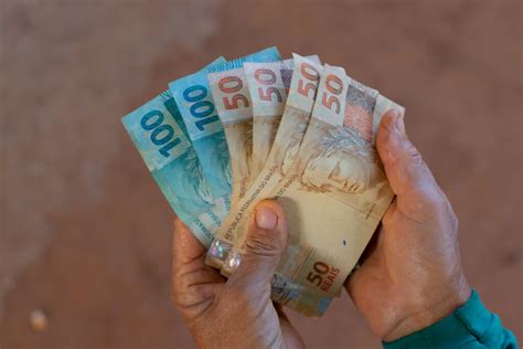 Caixa libera mais de R 287 nesta semana veja se o seu CPF está na lista