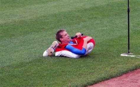 Insanely Bendy People KLYKER