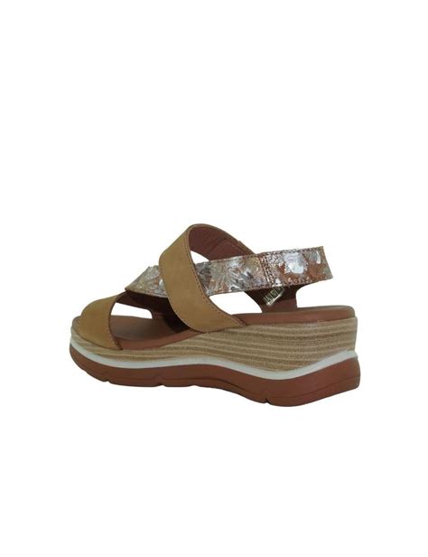 PAULA URBAN SANDALIA CUÑA BLANCO CUERO Calzados Primor