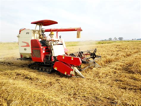 Crawler Combine Harvester Weichai Lovol Intelligent Agricultural