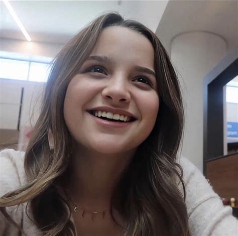 Annie Leblanc Jules Leblanc Bratayley Vlog Screenshots Julianna Grace