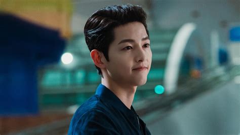 Último minuto Song Joong Ki anuncia matrimonio y el embarazo de su esposa