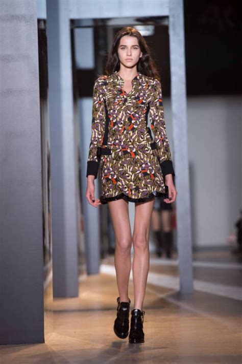 France Considers Move To Ban Skinny Models To Prevent The Glorification Of Anorexia Metro News