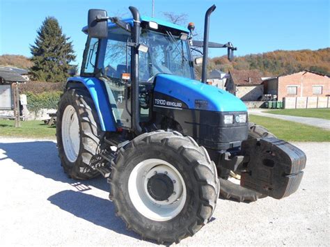 Tracteur agricole New Holland TS 100 à vendre sur Marsaleix