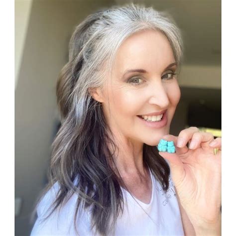 Flattering Long Hairstyles For Older Women With Pictures In