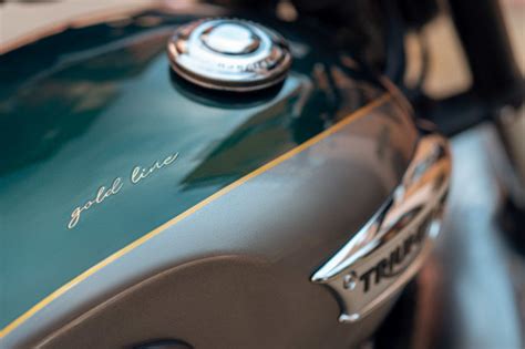 2022 Triumph Bonneville Gold Line Edition Lineup First Look 67 Photos