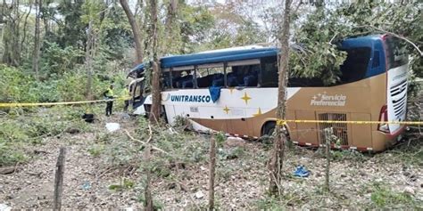 Dos Muertos Y 13 Heridos Deja Accidente De Bus En La Guajira
