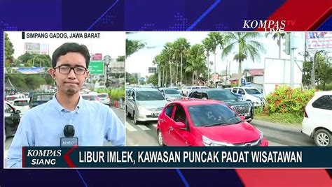 Puncak Padat Wisatawan Saat Libur Imlek Polisi Terapkan Sistem Satu