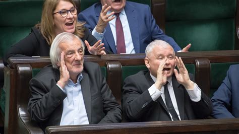 Sonda Pis Wygrywa Z Ca Zjednoczon Opozycj Wiadomo Ci Radio Zet