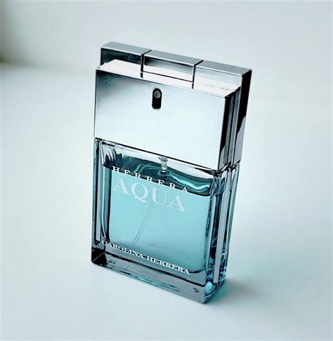 Herrera Aqua Carolina Herrera Colonia Una Fragancia Para Hombres