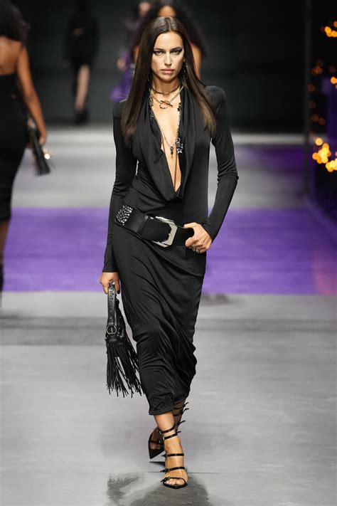 Versace Spring Fashion Show The Impression