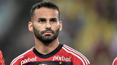 Ex Flamengo Thiago Maia faz revelação bombástica e choca a Nação