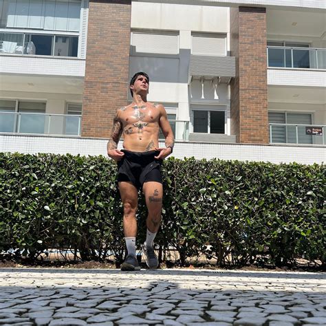Fotos De Gabriel Tavares Pelado Do BBB23 Foto De Penis