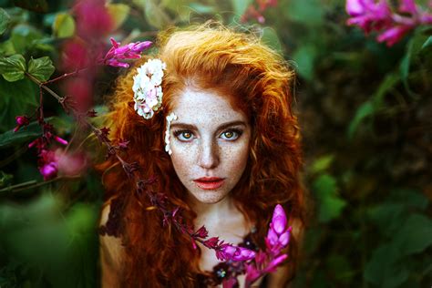 Wallpaper Women Plants Flower In Hair Face Portrait 2048x1366