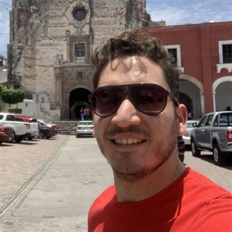 Alejandro CDMX Ciudad de México Graduado de la universidad westhill