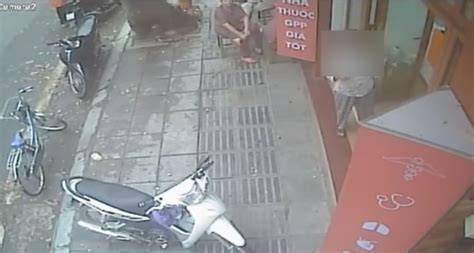 Dùng chiêu thức thôi miên huyền bí người phụ nữ gây phẫn nộ khi cuỗm 3