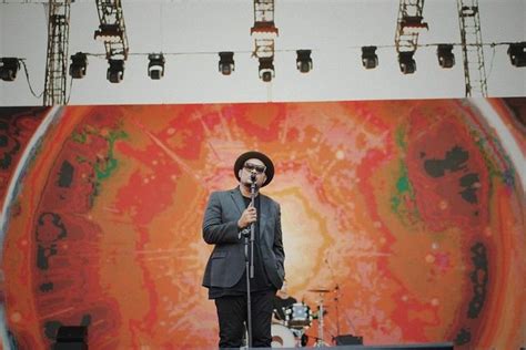 8 Potret Kia Poetri Beautiful Artist Who Allegedly Virgoun S New