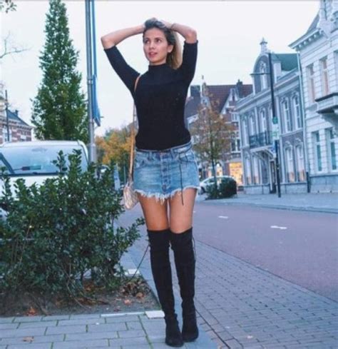Bellísima Sandra de la Vega la hermosa esposa de Andrés Guardado