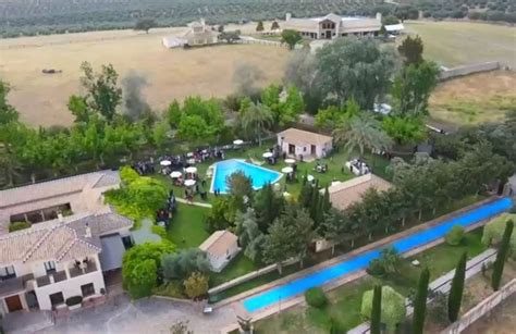 Así es Cetrina la finca de Enrique Ponce donde se casarán Baltasar
