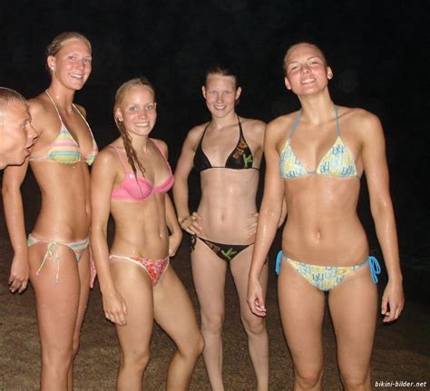 Gruppenfoto Im Bikini Das Bikini Bilder Album