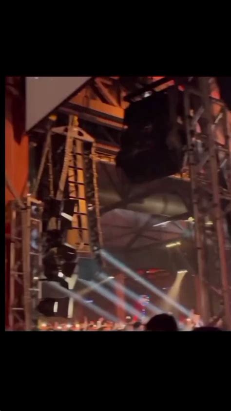 CHOQUEI On Twitter VEJA Larissa E Fred Bruno Curtindo O Show Do