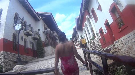 Xenses El pueblo al revés YouTube