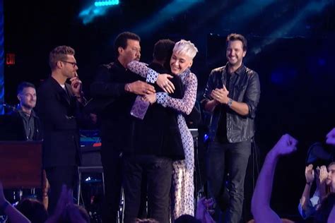 American Idol Contestant Gets Group Hug From All Three Judges