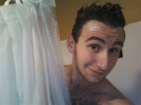 Thumbs Pro Blogfrenzy Ijustfartedoops Shower Selfie No Shame Lmao