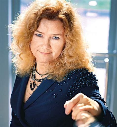 Prof Iwona Niedzielska W Nauce Warunkiem Przekraczania Granic Jest