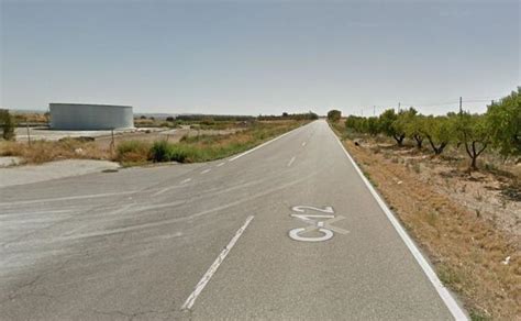 Mueren tres jóvenes y dos resultan heridos en un accidente de tráfico