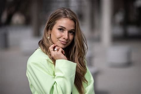 Rtl Star Lola Weippert Im Sexy Bikini Fans M Ssen Zwei Mal Hingucken