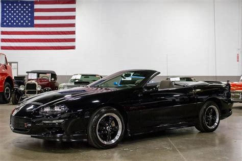 2000 Chevrolet Camaro American Muscle CarZ
