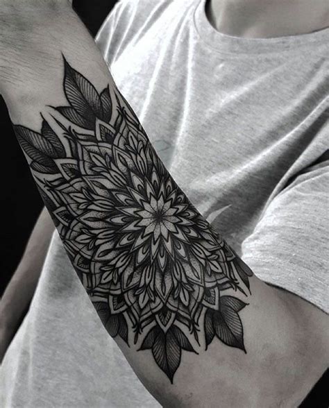 1001 Idee Tatuaggio Braccio Uomo Stili E Disegni
