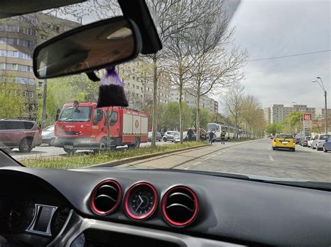 B365 Liniile 19 și 40 blocate pe Bulevardul 1 Decembrie sensul spre