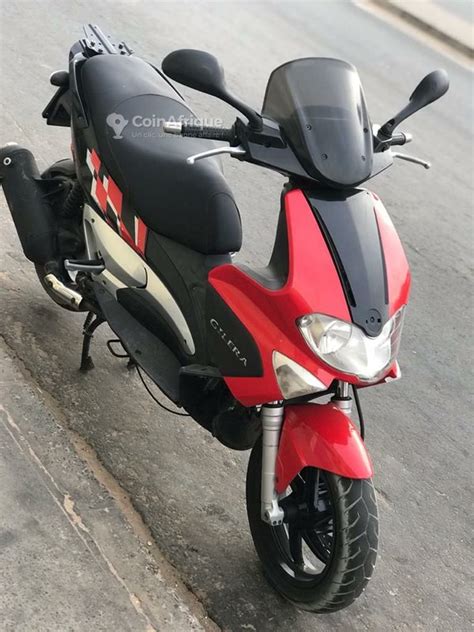 Motos Scooters Gilera Runner ST 2018 neufs et occasions au Sénégal