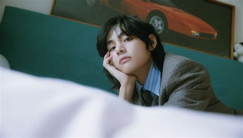 V de BTS lanza Rainy Days su nueva canción como solista 24horas