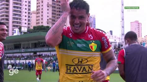 Aos Min Do Tempo Gol De Dentro Da Rea De Edu Do Brusque Contra