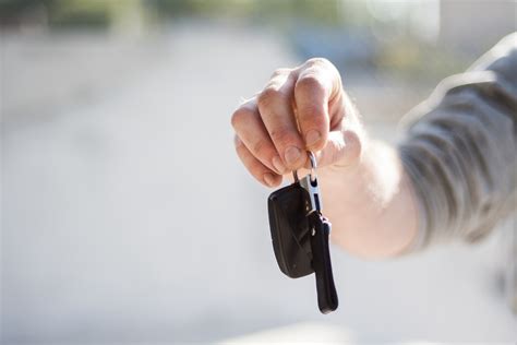 Alugar um carro ou comprar Veja dicas e decida o que é melhor