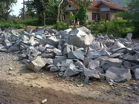 PROFIL BATU GUNUNG BOGOR