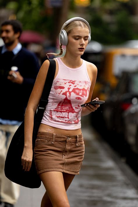 New York Street Style Spring The Impression