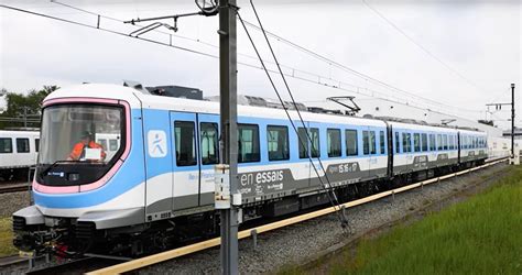 Grand Paris Express la première voiture de la ligne 15 est arrivée à