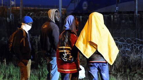 Plus d un demi million de migrants ont traversé la Méditerranée en 2015
