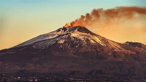 Vulkan in Italien Warum der Ätna mysteriöse Ringe ausspuckt
