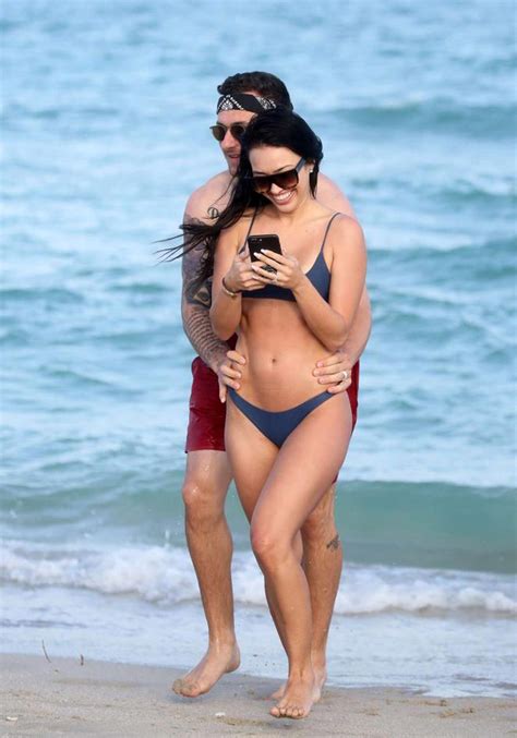 Bre Tiesi Topless At The Beach With Johnny Manziel Scandal Planet