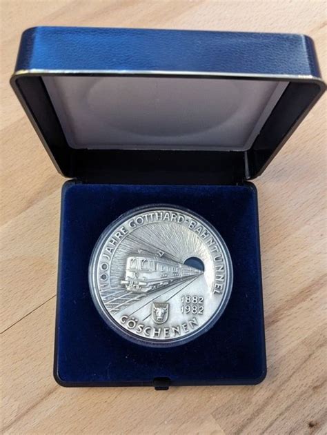 Médaille 100 jahre Gotthard Bahntunnel 1882 1982 Kaufen auf Ricardo