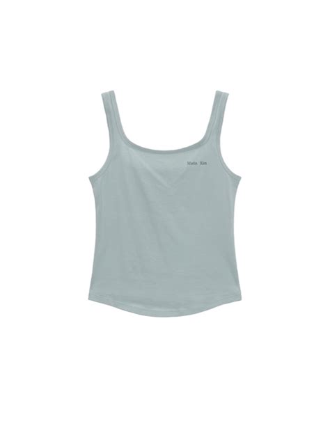MUSINSA公式 MATIN KIM SQUARE NECK SLEEVELESS LOGO TOP IN LIGHT BLUE