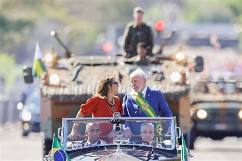 Lula exalta 7 de Setembro como show de democracia soberania e união