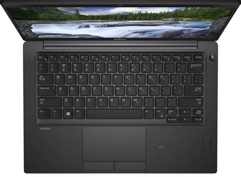 Dell Latitude 13 7390 规格测试和价格 LaptopMedia 中国